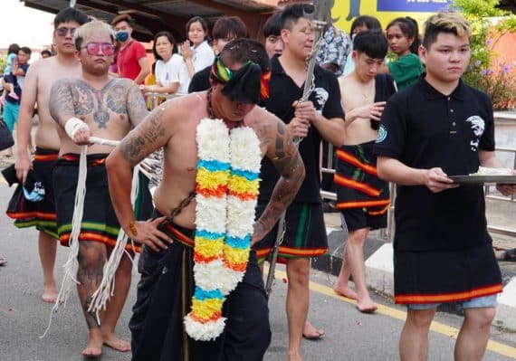 The colourful and vibrant Dato Chachar festival of the Melaka Chitty ...