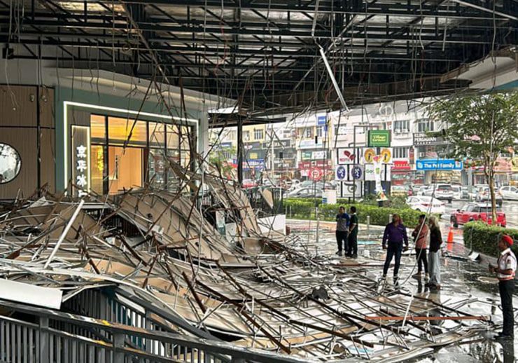Megah Rise Mall: Ceiling collapse injures three - Citizens Journal