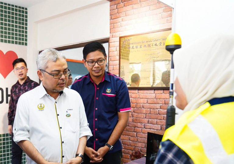 Smart lampposts set to propel Ipoh towards 5G future - Citizens Journal