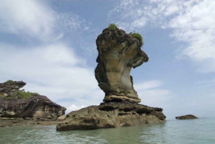 Bako National Park mourns loss of iconic ‘Cobra Head Sea Stack ...