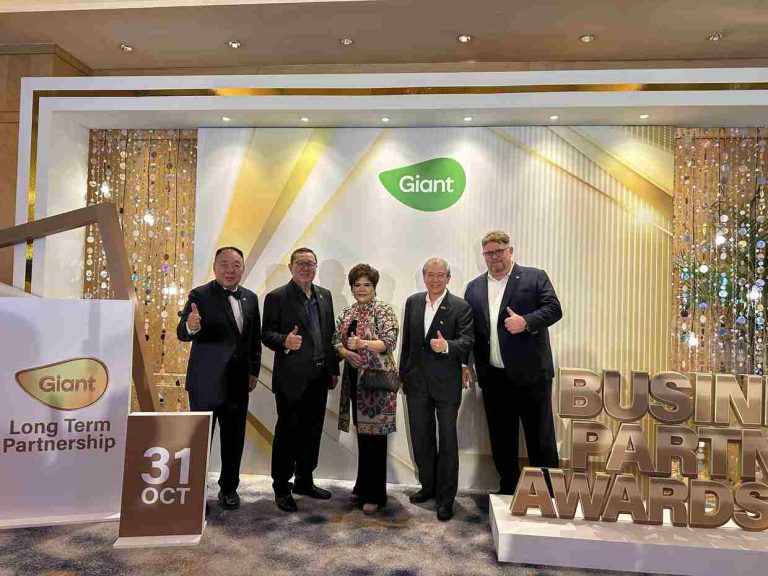 GIANT celebrates 81 years of retail excellence - Citizens Journal